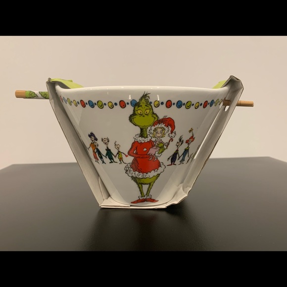 None | Dining | Dr Seuss The Grinch Ramen Bowl And Chopsticks Christmas ...